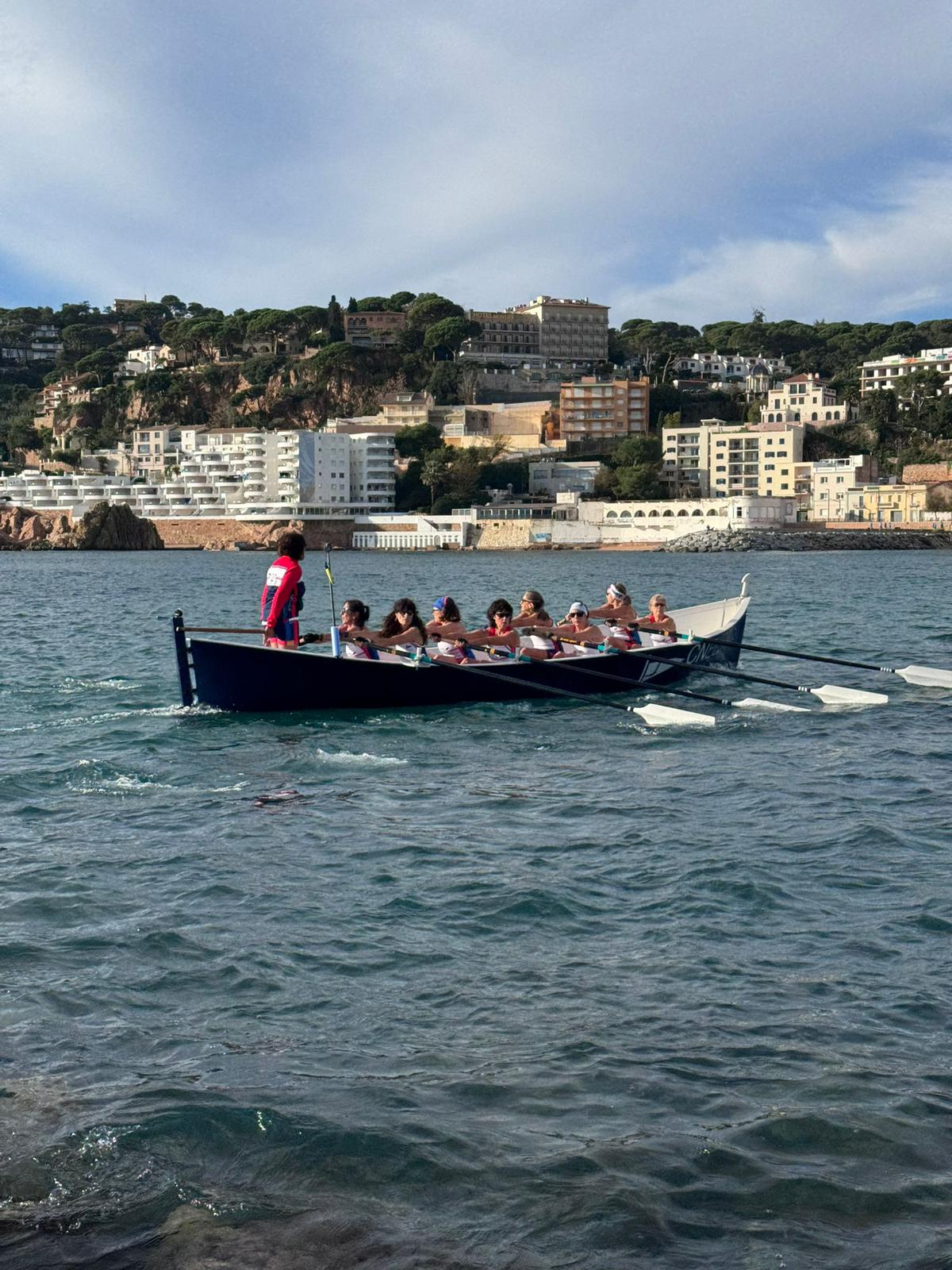 SEGONA REGATA DE LLIGA DE REM A SANT FELIU: EMOCIÓ FINS AL FINAL – CN ...